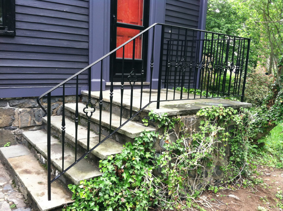 Residential-Handrails-Exterior | Colonial Iron Works