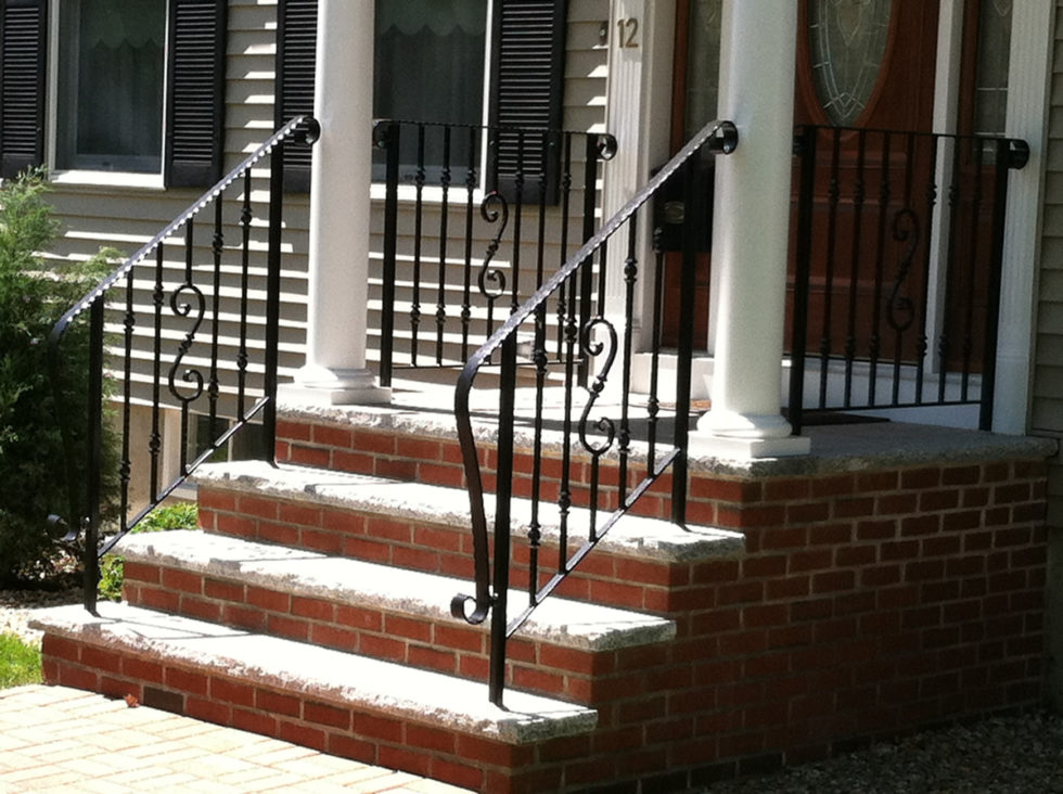 Residential-Handrails-Exterior | Colonial Iron Works