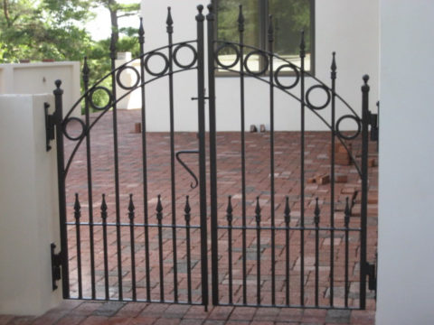 Residential-Fences-Gates | Colonial Iron Works