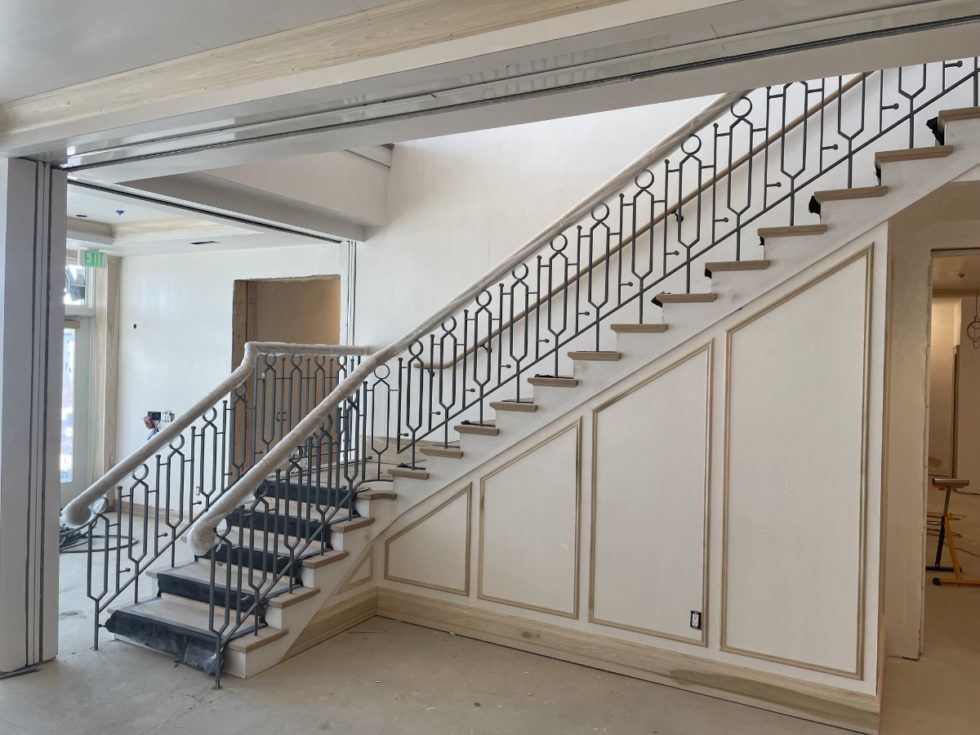 Commercial-Handrails | Colonial Iron Works
